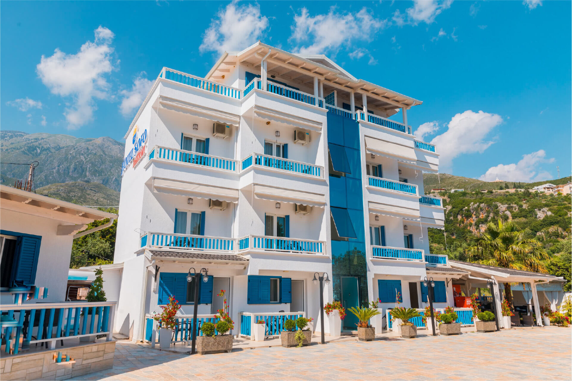 Accommodation : Inner State Festival